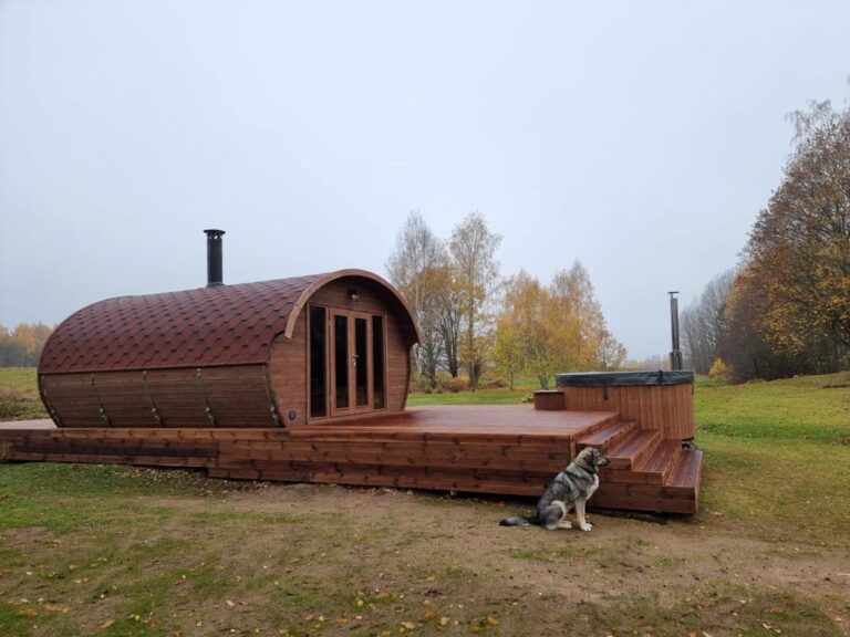 Oval Sauna Frodo 500 - Garden Sauna